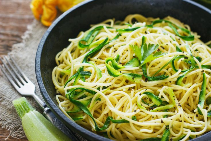 Garlicky Spaghetti and Zucchini Noodles - The Vegan Atlas