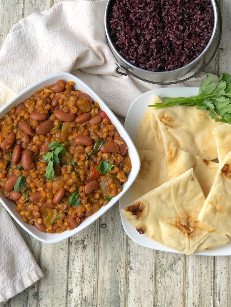 Quick Lentil and Kidney Bean Curry (almost instant!) - The Vegan Atlas